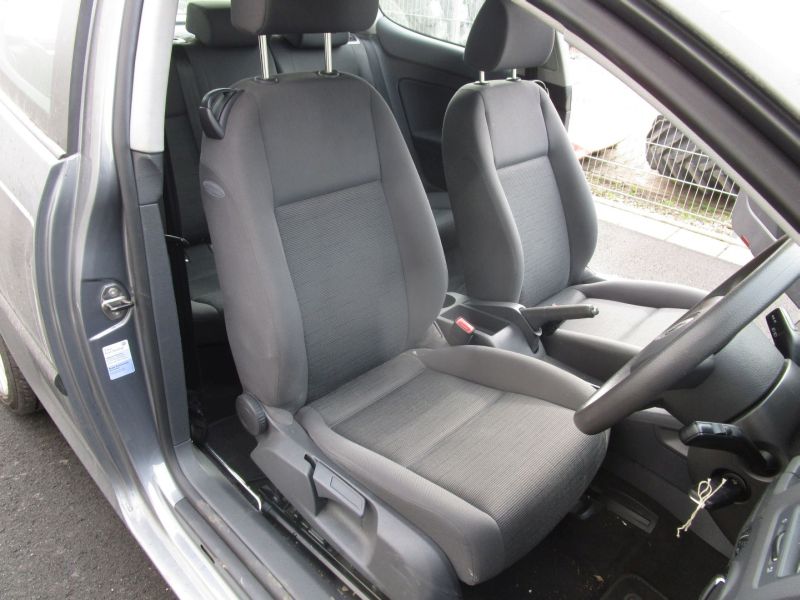 VW GOLF V (1K1) 1.4 FSI
